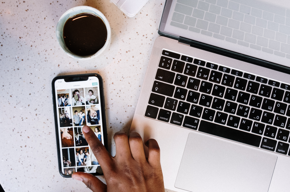 How to Easily Transfer Pictures from Computer to iPhone